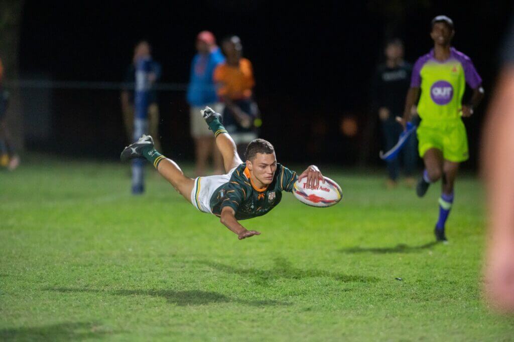 SuperSport Schools Plus | Hopefield hoop om Charlies se angel te trek