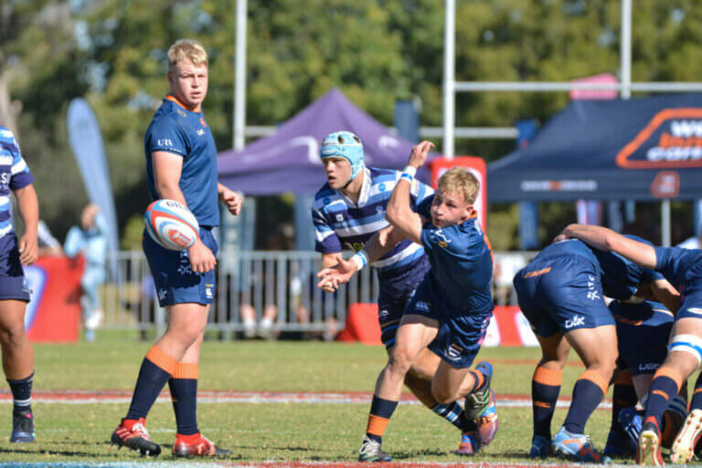 SuperSport Schools Plus | McLaren muscles Grey to victory in Bloemfontein