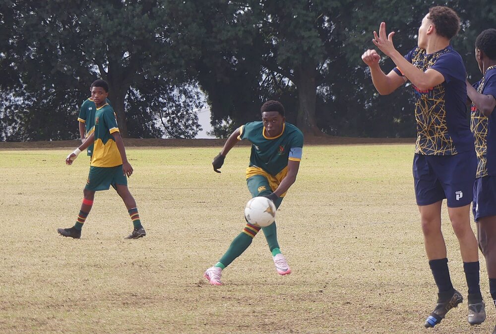 SuperSport Schools Plus | Alakhe Mdluli debuts for AmaZulu in Diski ...