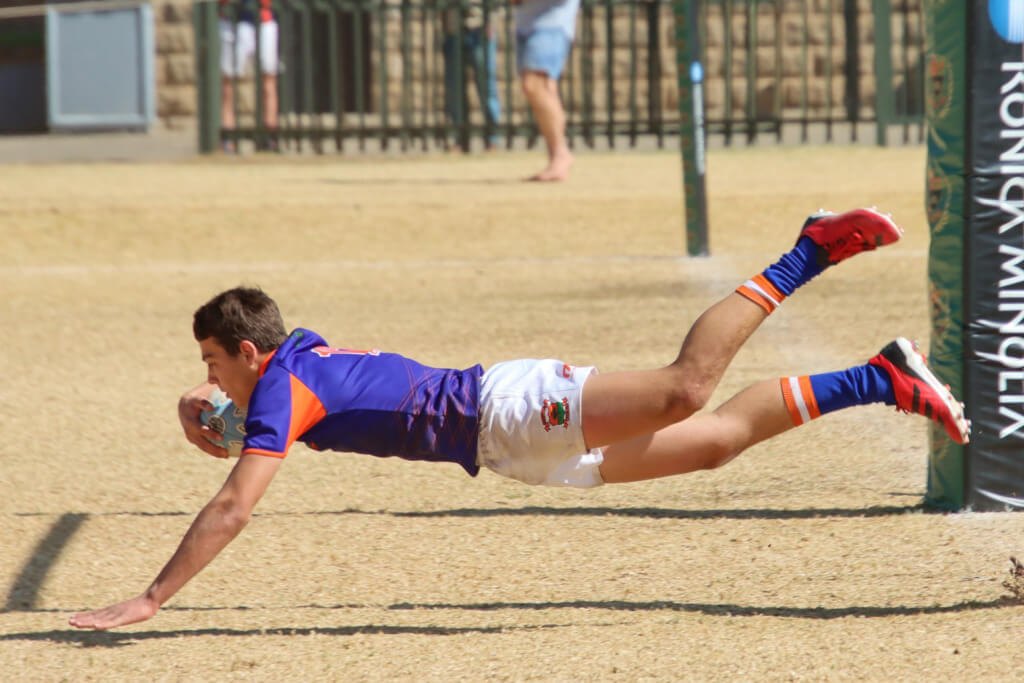 SuperSport Schools Plus | Hoopstad kan nie vrede vanaf Vrede verwag in ...