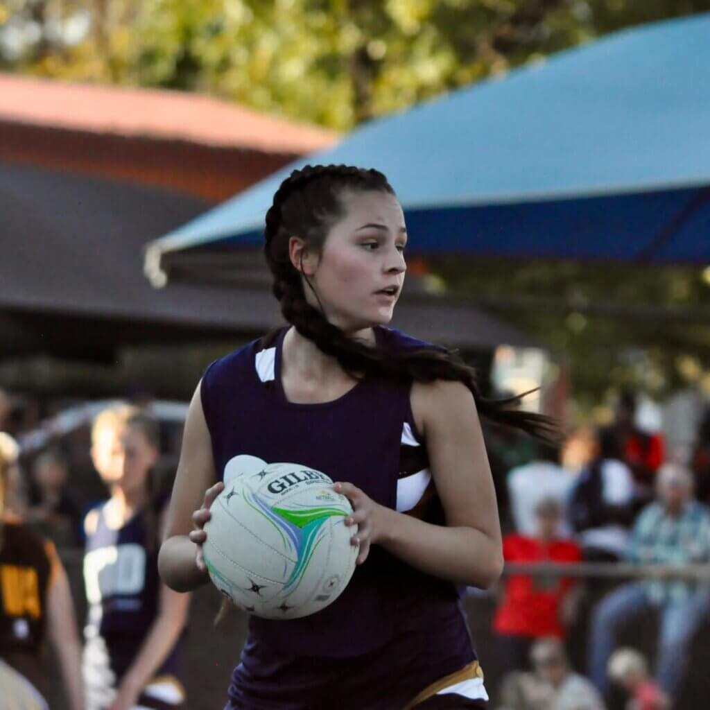 SuperSport Schools Plus | Helpies is tops, stryd om 2de plek verskerp